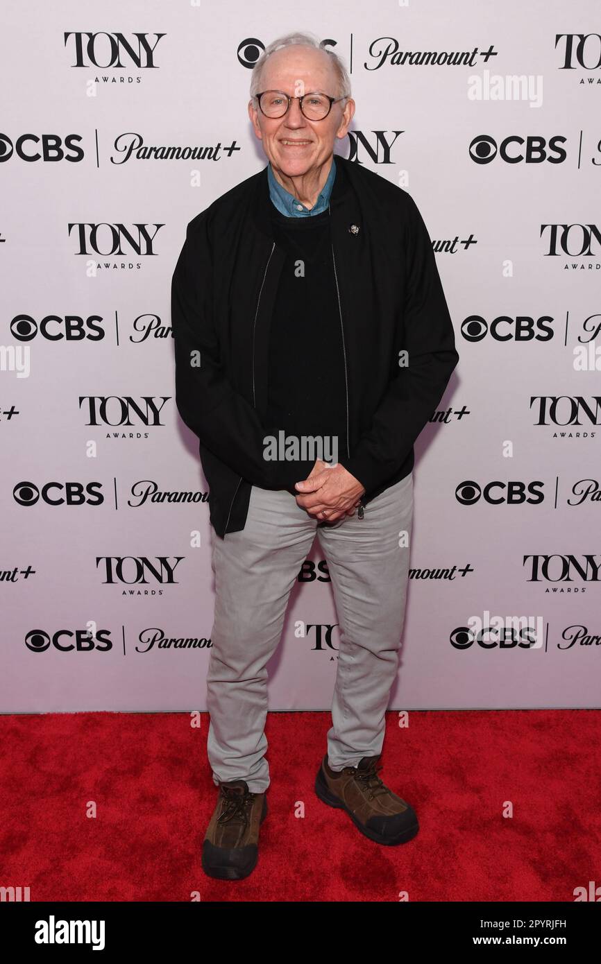 New York, USA. 04th May, 2023. Michael Yeargan walking the red carpet ...