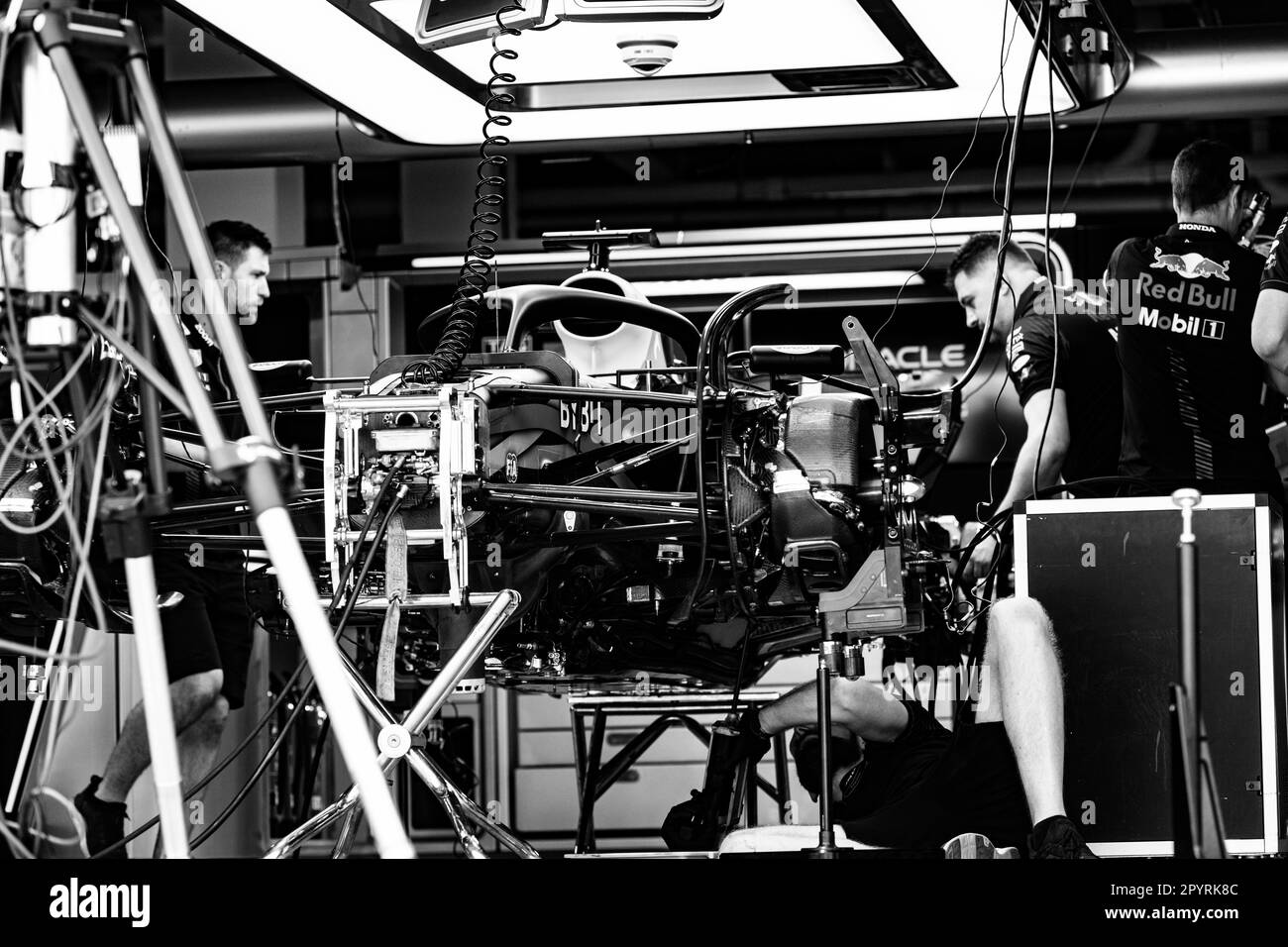 Miami, Florida, USA. 4th May, 2023. Oracle RedBull Racing mechanics and ...