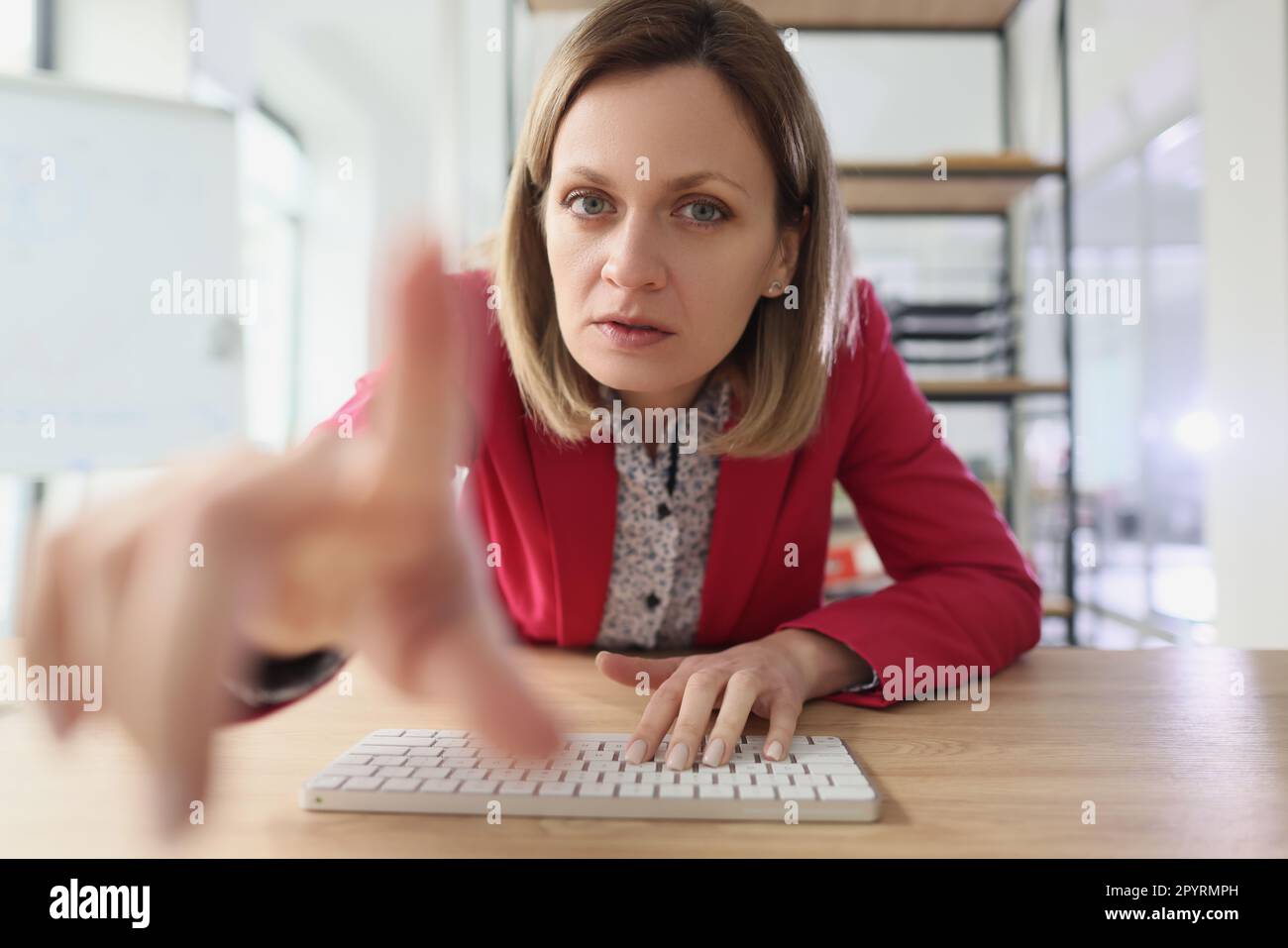 Woman acting suspicious hi-res stock photography and images - Alamy