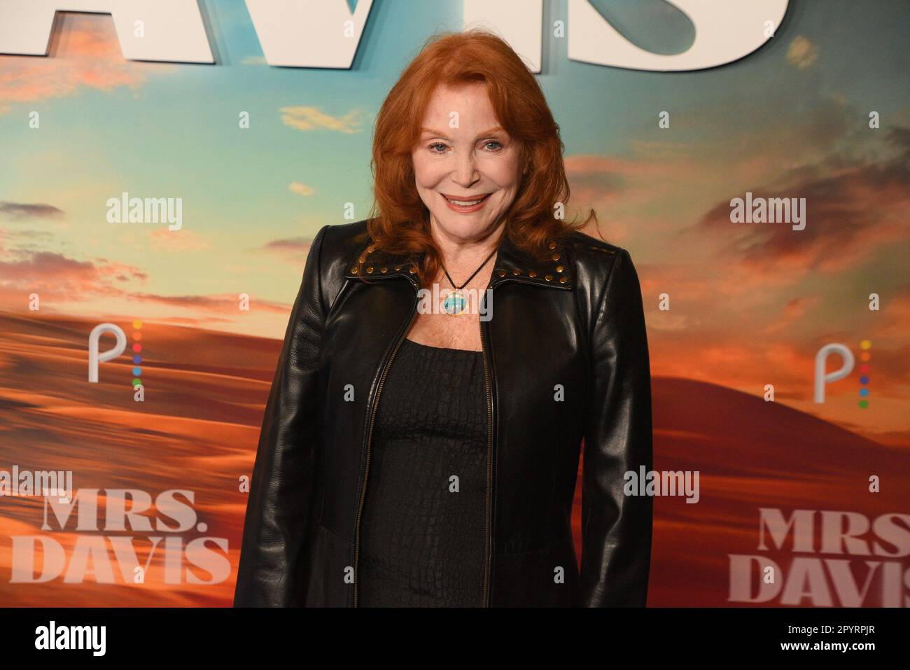 Peacock tv red carpet hi-res stock photography and images - Alamy