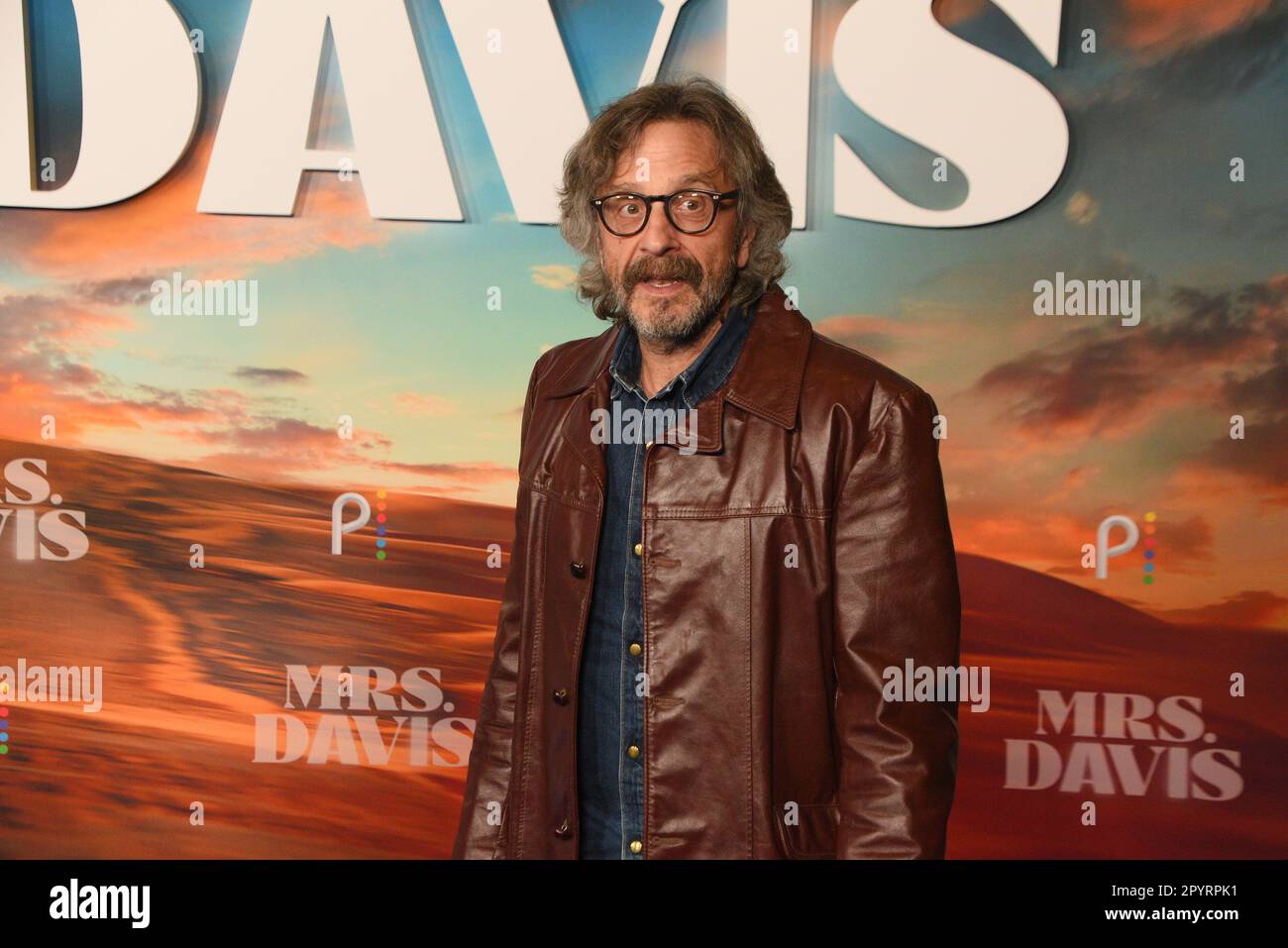 The marc maron show hi-res stock photography and images - Alamy