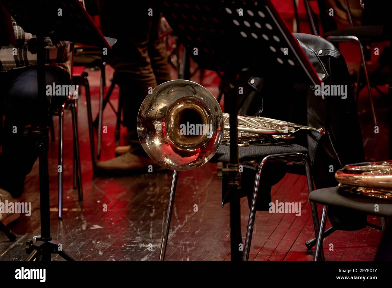 Wind instruments hi-res stock photography and images - Alamy