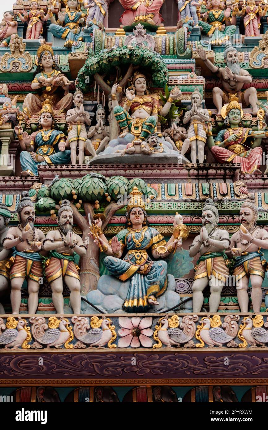 Entrance of Sri Thendayuthapani Temple - Singapore Stock Photo - Alamy
