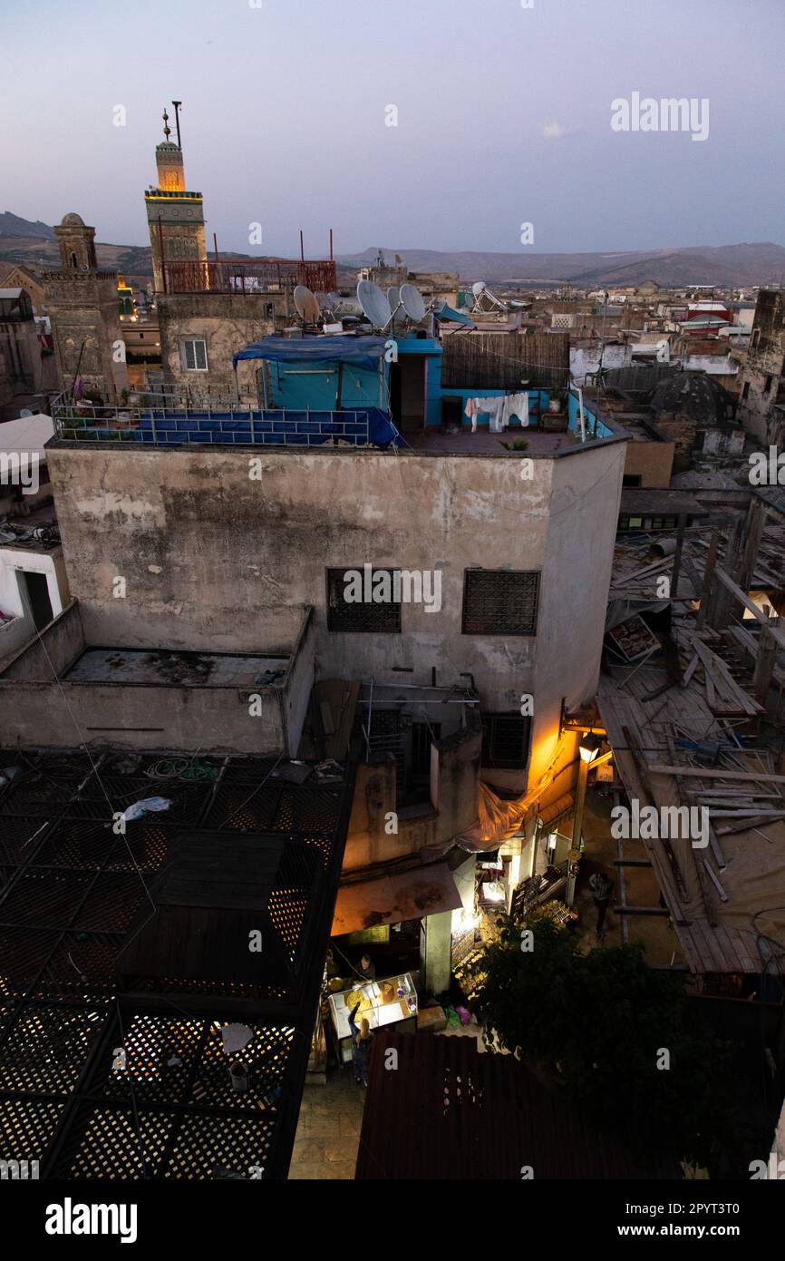Fez, Morocco 2022: night view of historical and traditional narrow ...