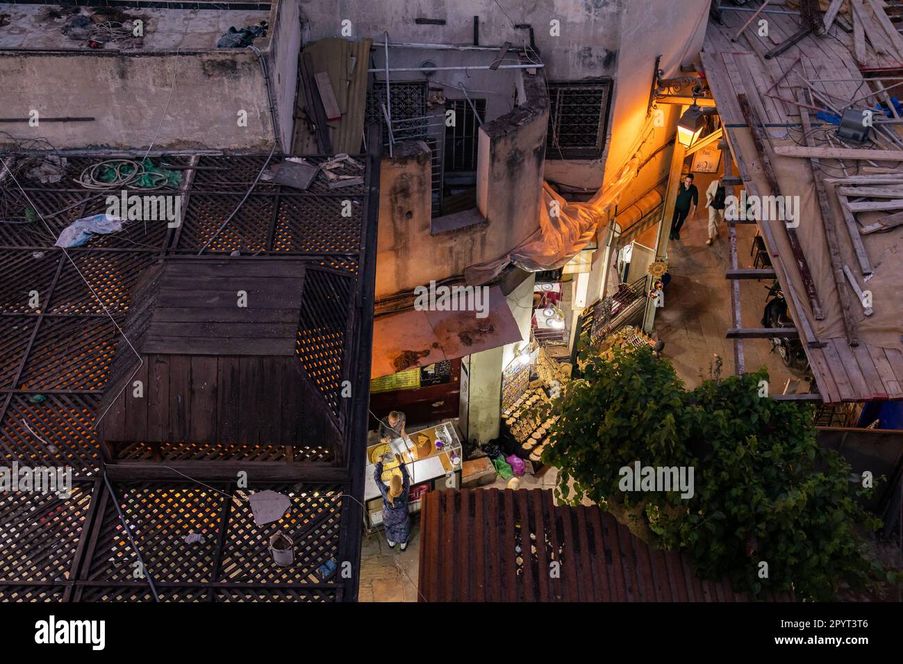 Fez, Morocco 2022: night view of historical and traditional narrow ...