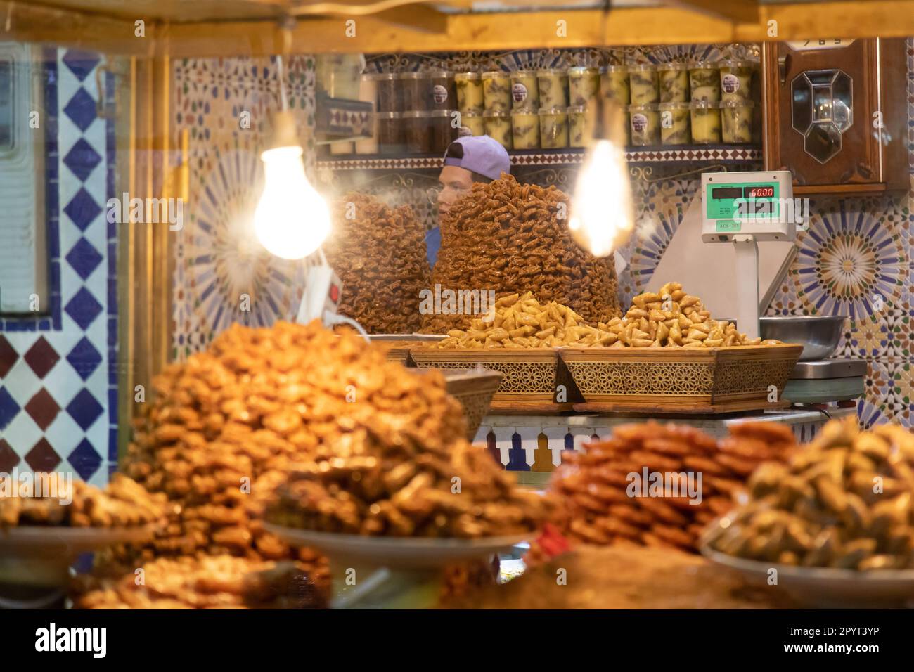 Fez, Morocco 2022: night view of historical and traditional narrow ...