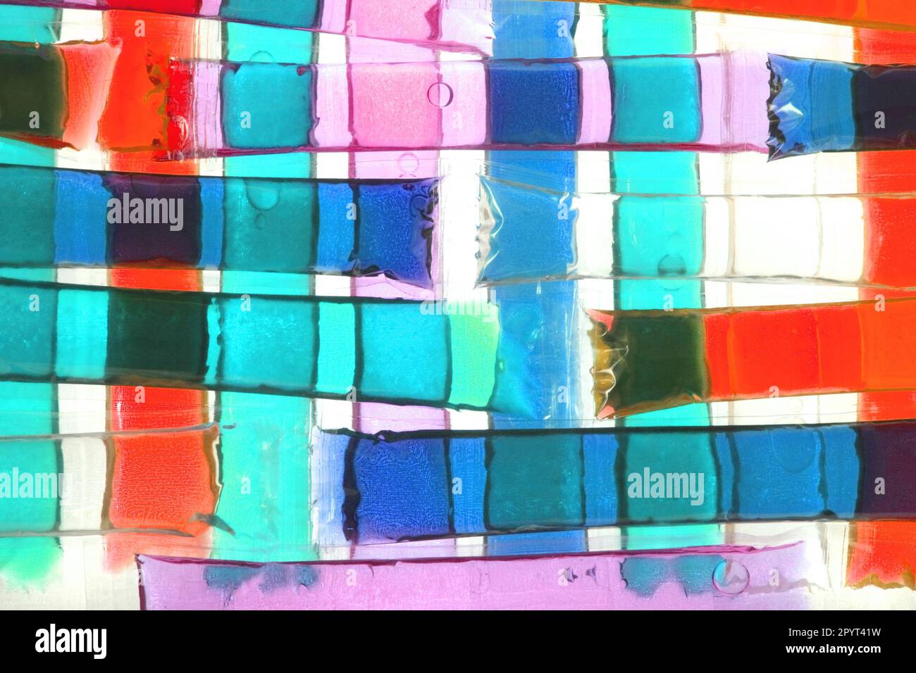 Red laboratories hi-res stock photography and images - Alamy