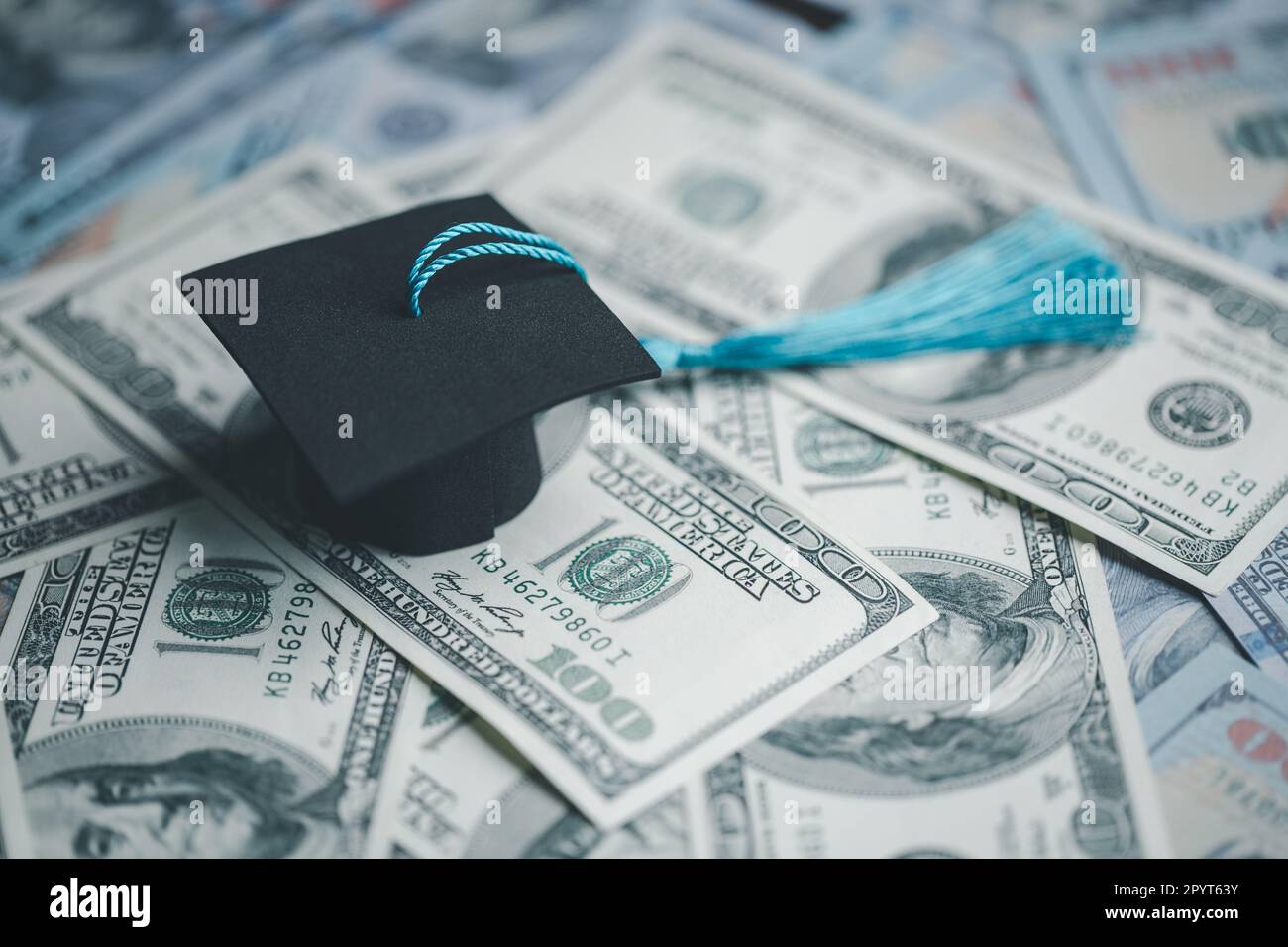 Saving money coin with banking investment, finance education concept ...