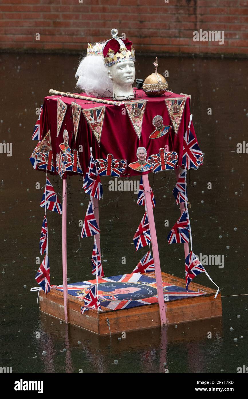 Maidenhead, Berkshire, UK. 5th May, 2023. An artist who goes by the ...