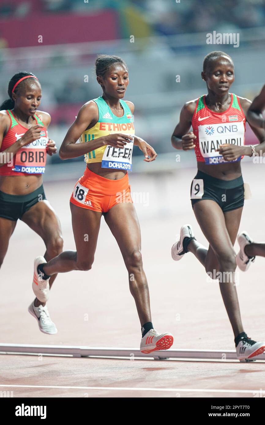 Senbere Teferi running the 10.000 m at the 2019 World Athletics ...