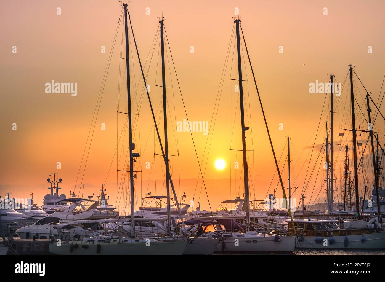 Flisvos bay hi-res stock photography and images - Alamy