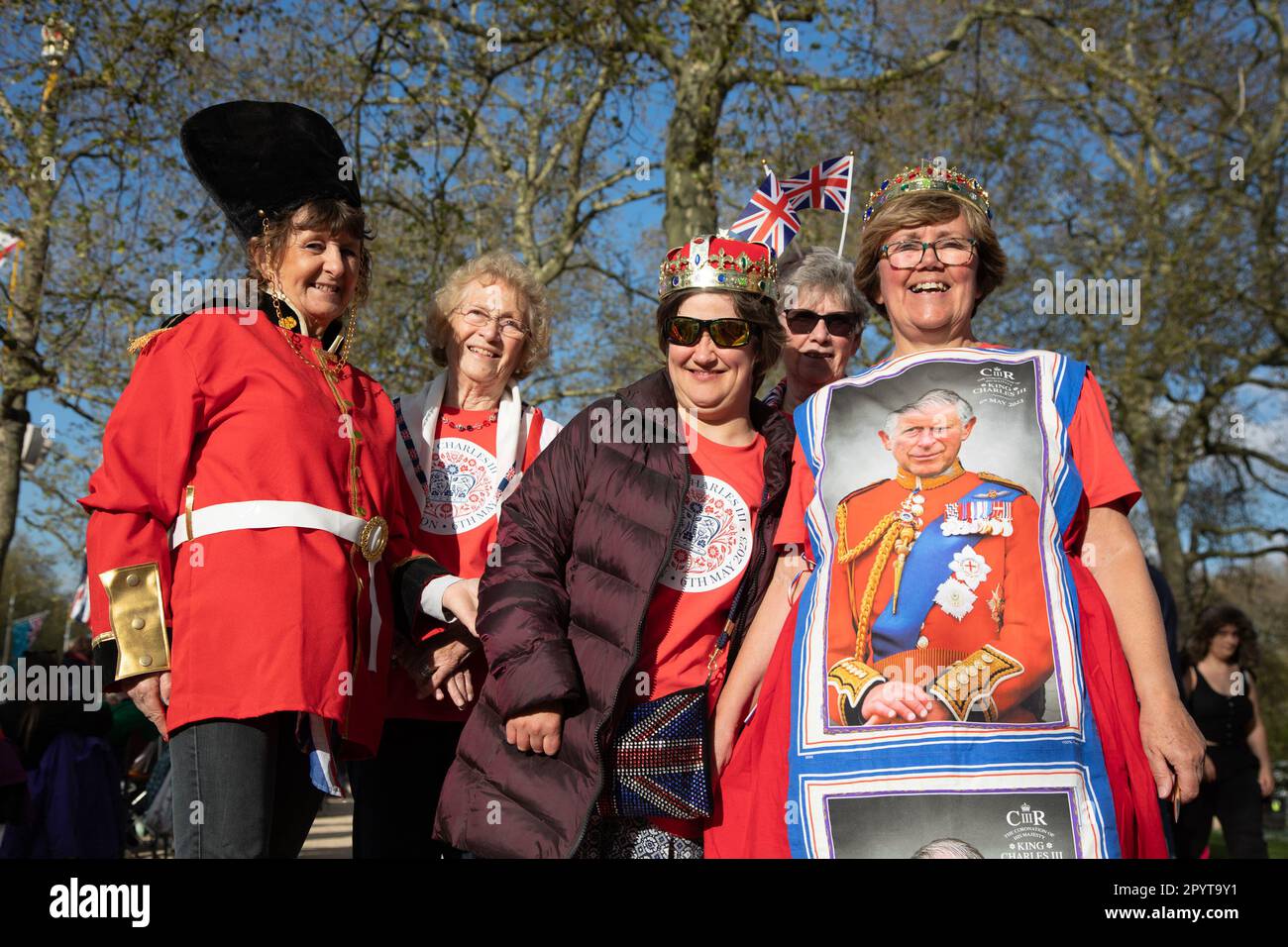 Christine and the queen live hi-res stock photography and images - Alamy