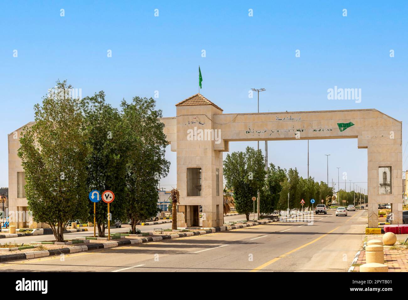 Town gate design hi-res stock photography and images - Alamy
