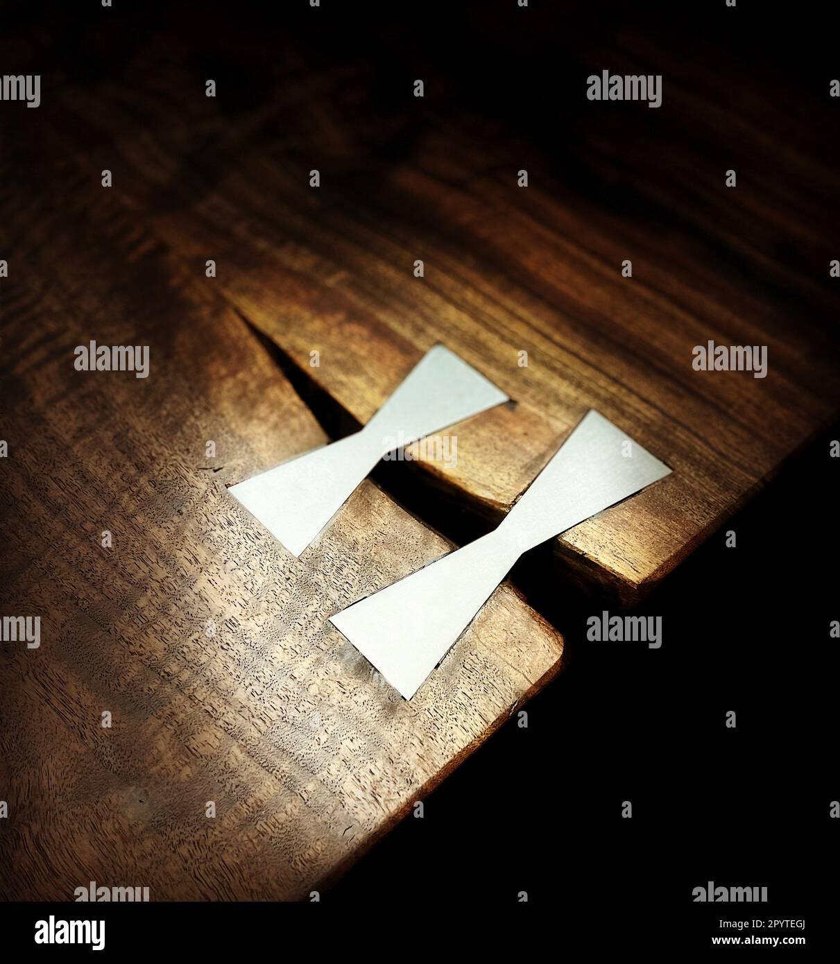 Joinery pattern hi-res stock photography and images - Alamy