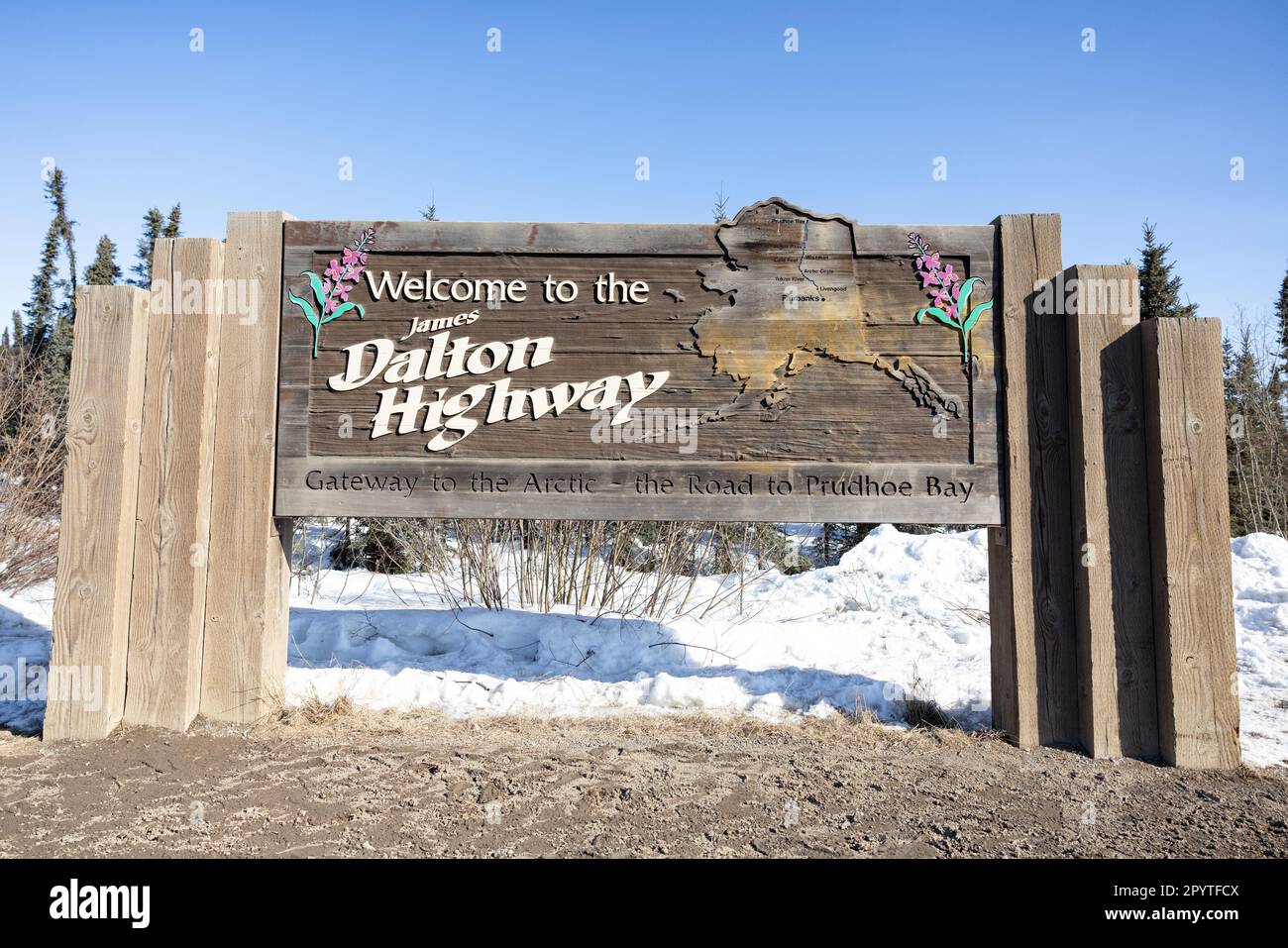 Welcome to the Dalton Highway Sign Stock Photo - Alamy
