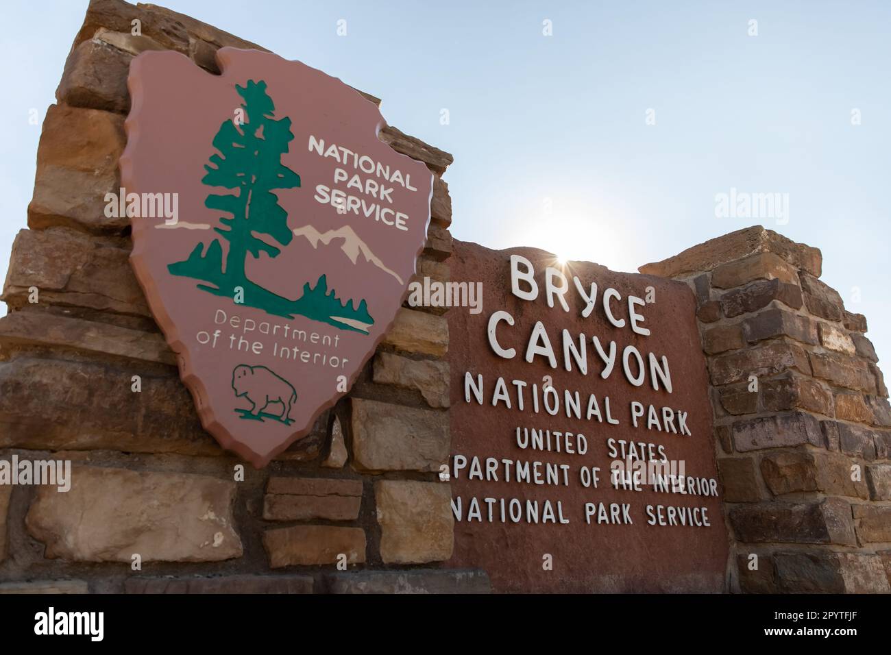 Entrance to bryce canyon national park hi-res stock photography and ...