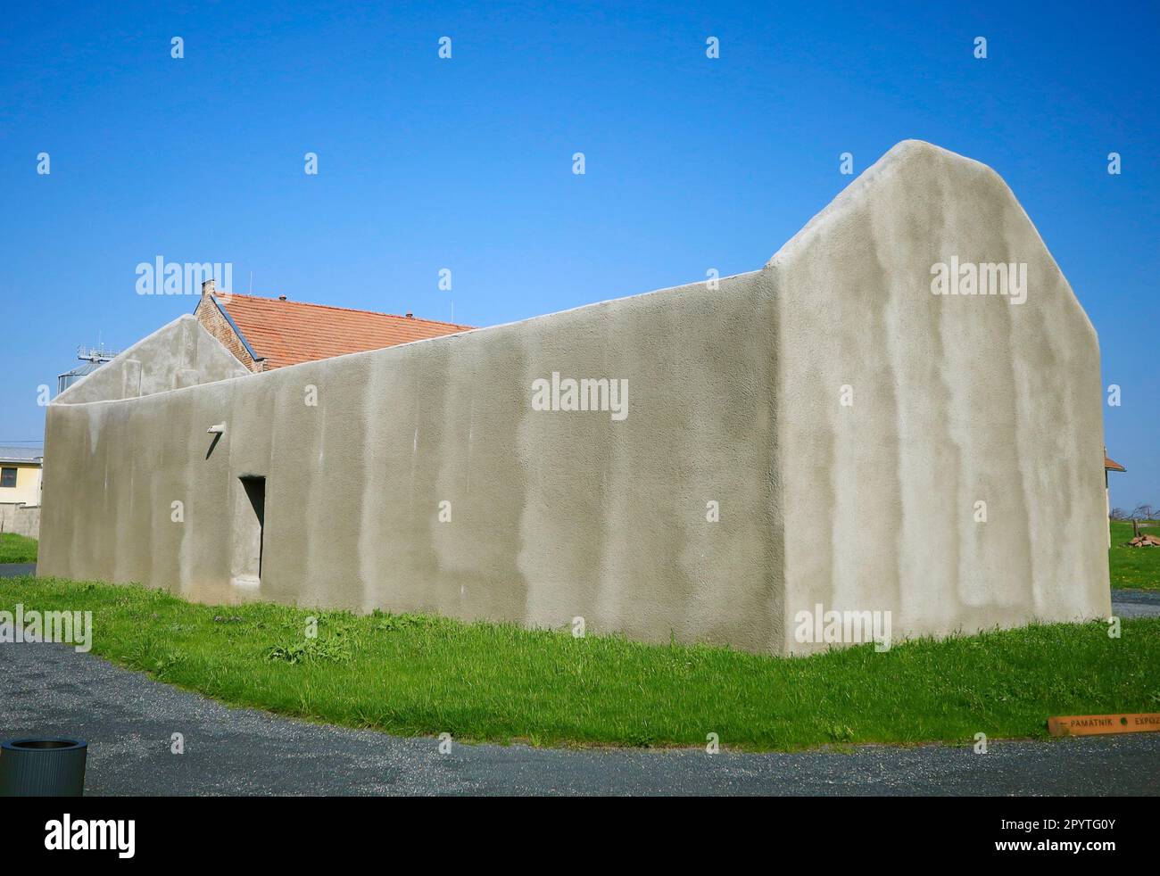 The memorial dedicated to three resistance movements and anti-Nazi ...