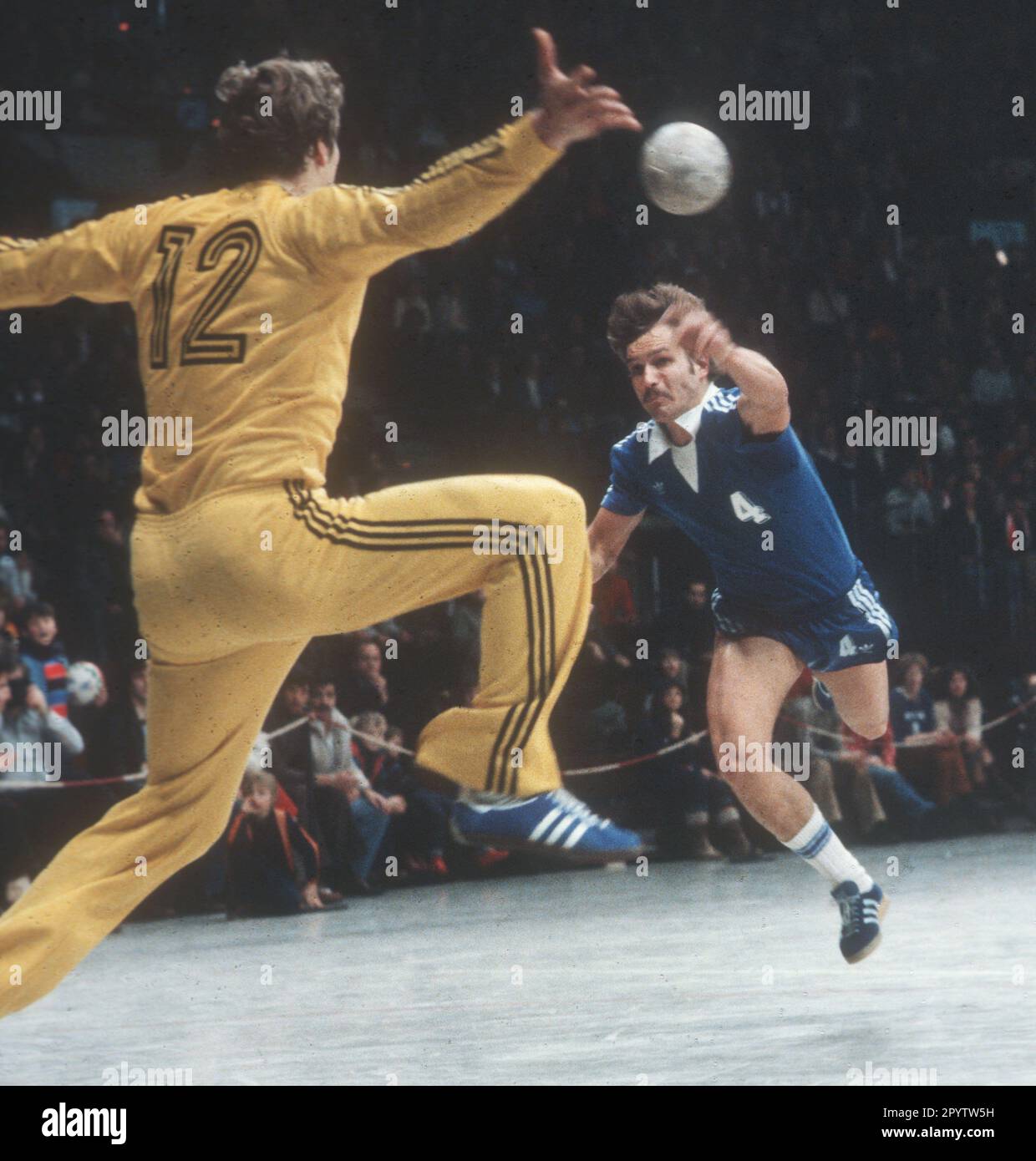 Frank dammann hi-res stock photography and images - Alamy