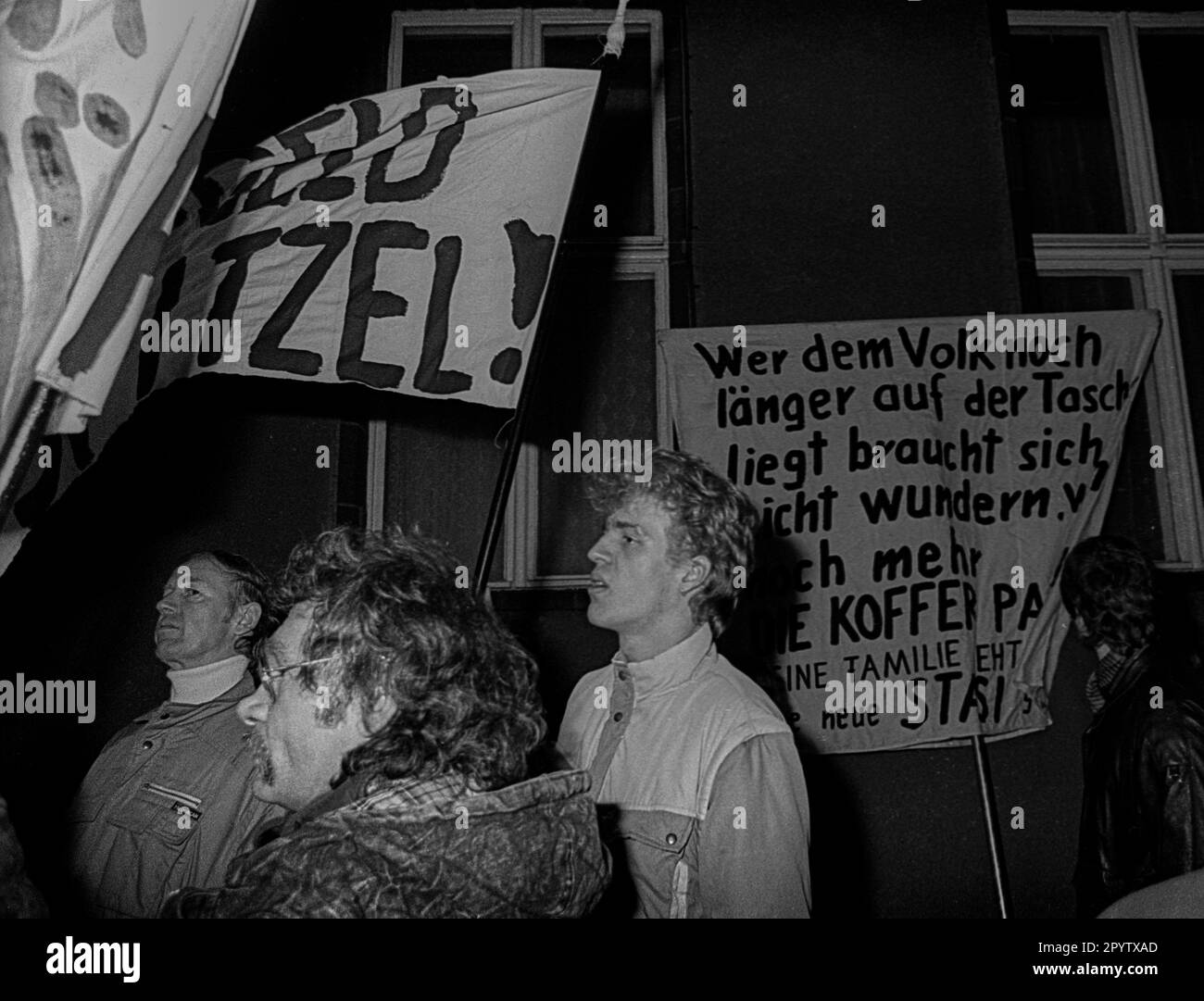 Stasi headquarters berlin 1990 hi-res stock photography and images - Alamy