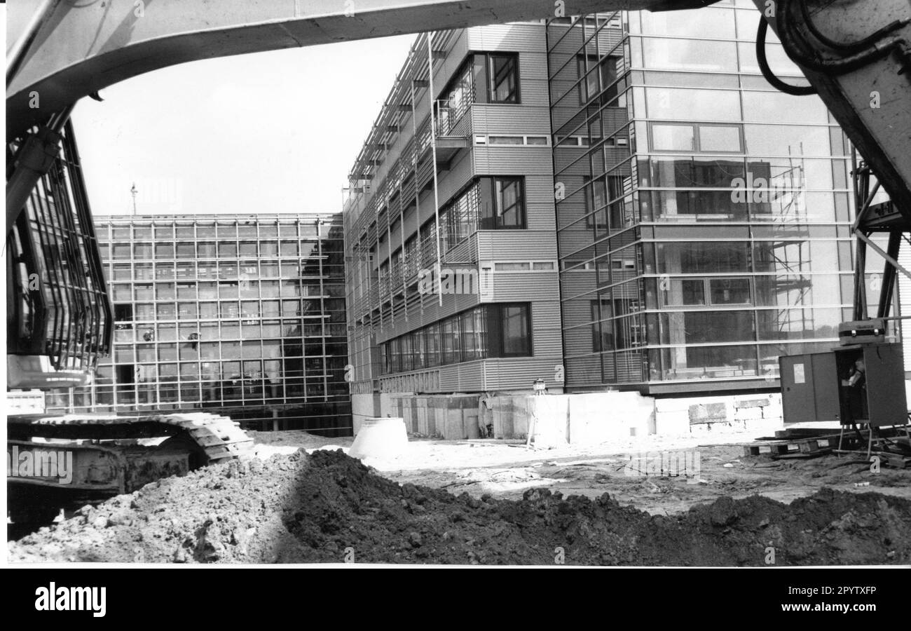New university park Black and White Stock Photos & Images - Alamy