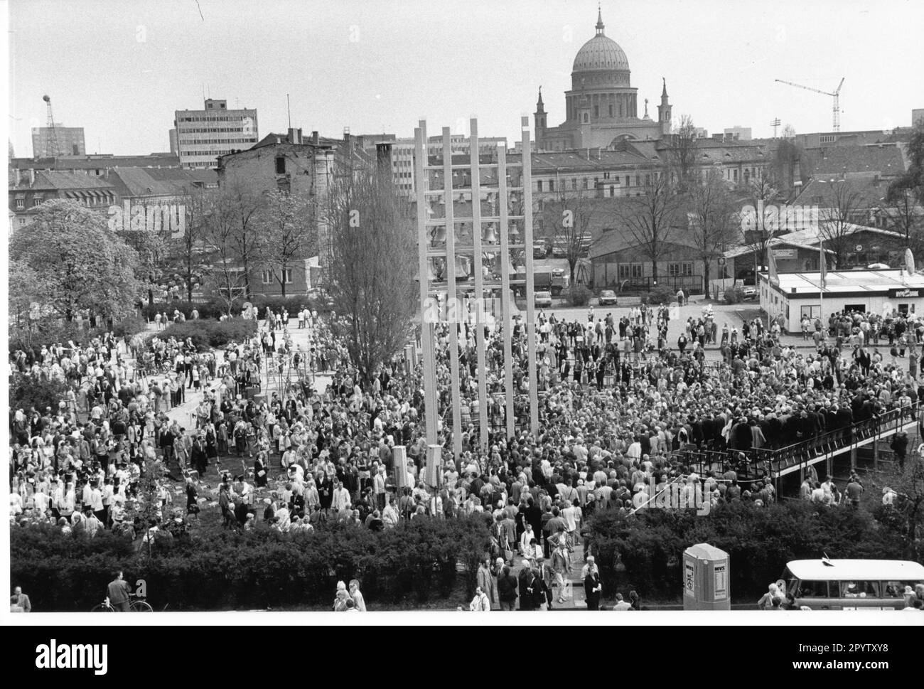Installation and opening of the carillon of the Garrison Church at the ...