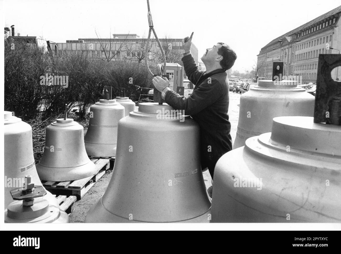 Installation and opening of the carillon of the Garrison Church at the ...
