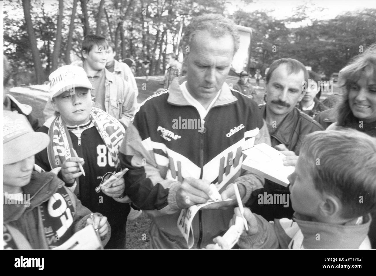 Benefit soccer match in Neuruppin stadium for the deceased soccer ...