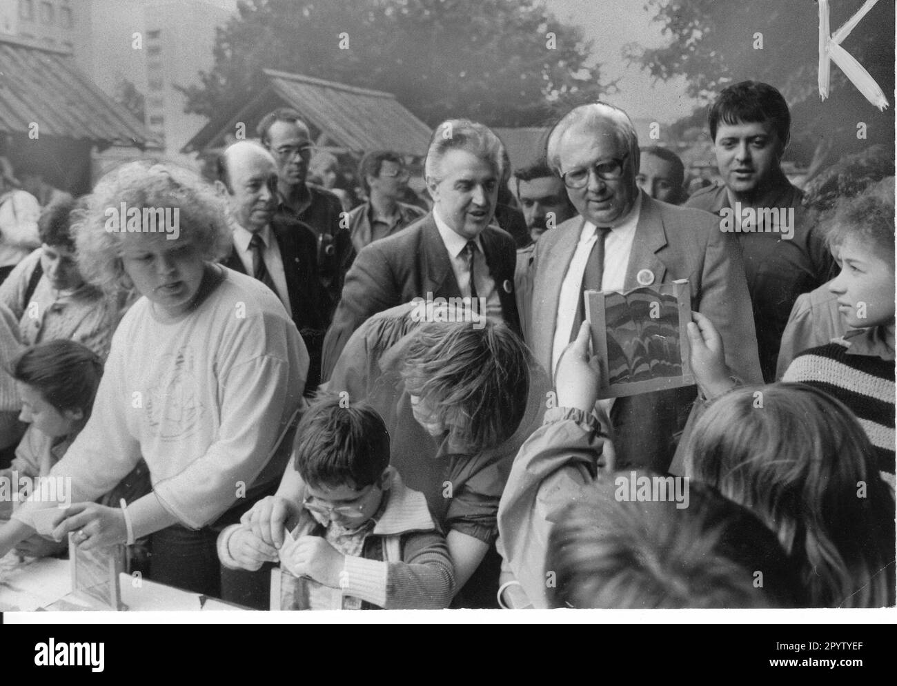 From 12-14 May 1989, the Whitsun meeting of the Free German Youth (FDJ) took place in East ...