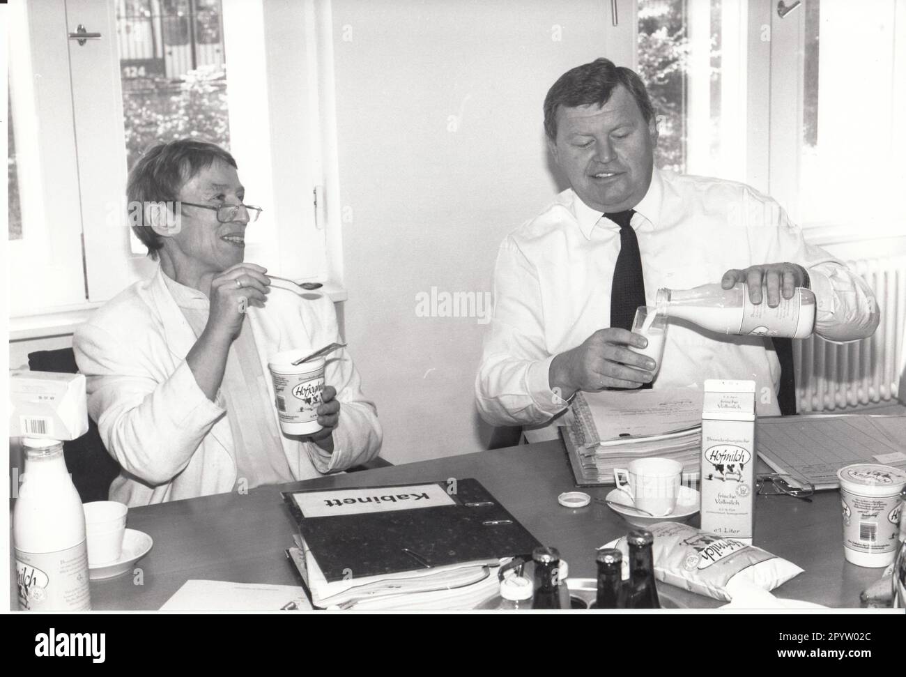 Minister Regine Hildbrandt and Minister Edwin Zimmermann fortify ...