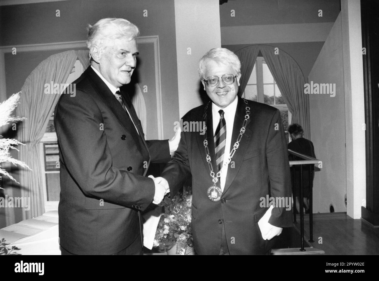 Handover of office: the founding director of the University of Potsdam ...