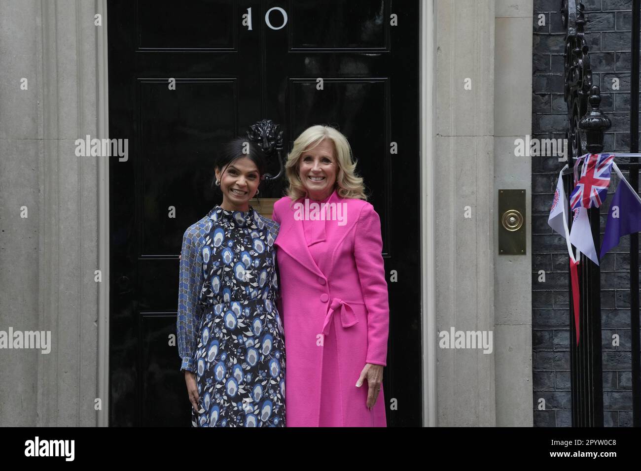 Akshata Murty wife of the British Prime Minister greets the US First ...