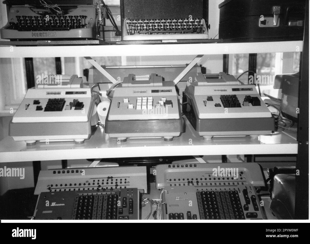 "Documentation Center ""Everyday Culture of the GDR"" in ...