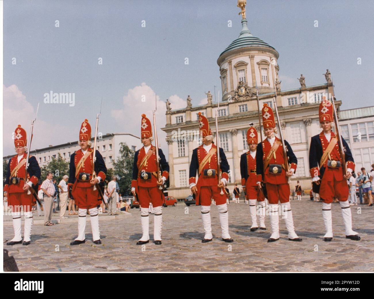 "Potsdam tradition club ""Lange Kerls"".farewell of the guard at the ...