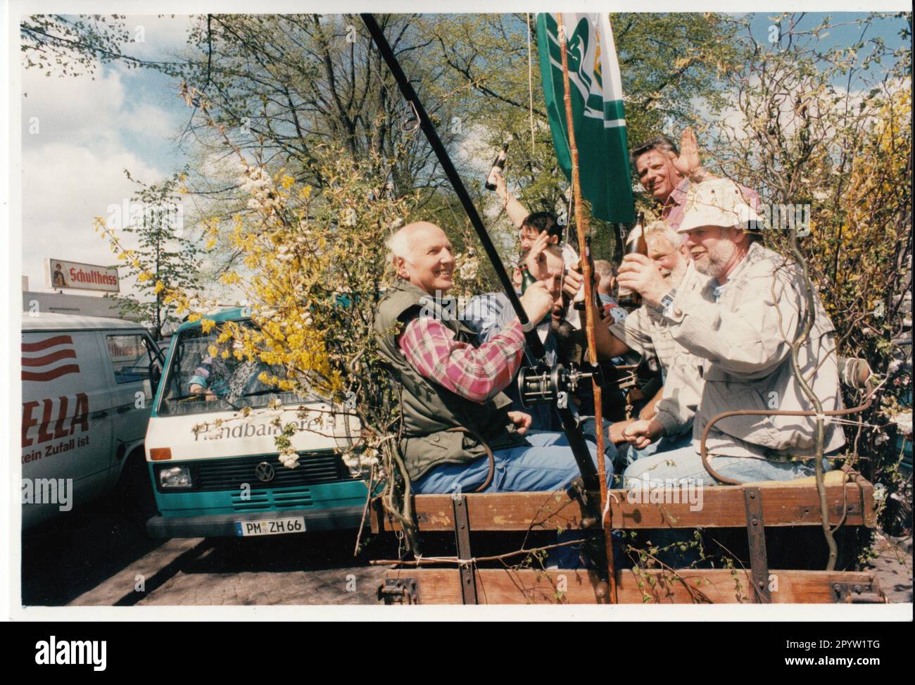 Werder/Havel 117th tree blossom festival 1996 folk festival, blossoms ...