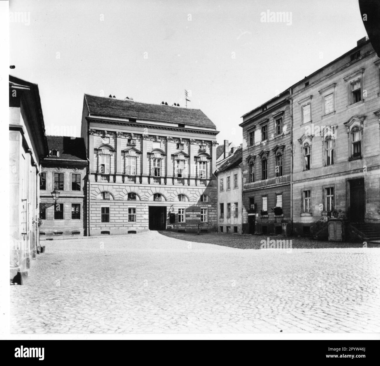House at Neuer Markt 5, built in 1755 by J.G. Büring on the model of an ...