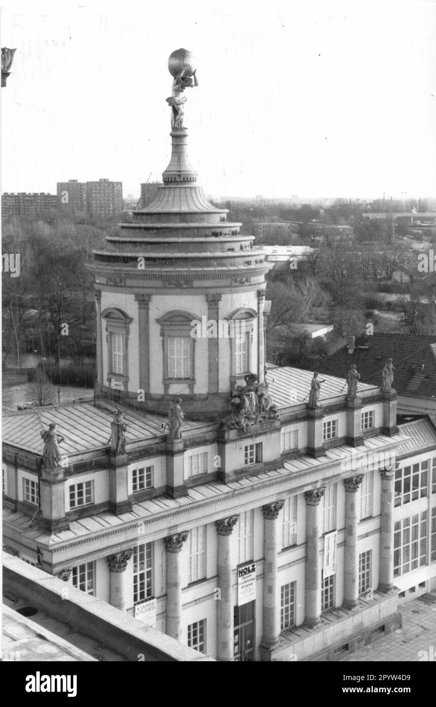 Potsdam Altes Rathaus Atlas Blick von der Nikolaikirche Dezember 1992 ...