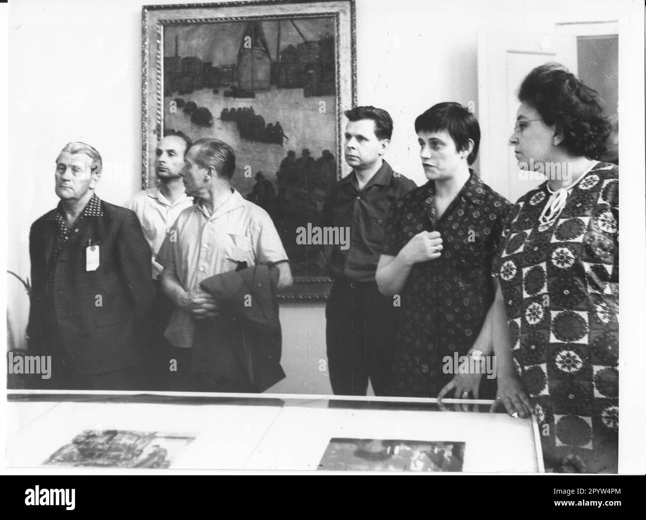 Visitors at the art exhibition at the Marstall in Potsdam. Pictures ...