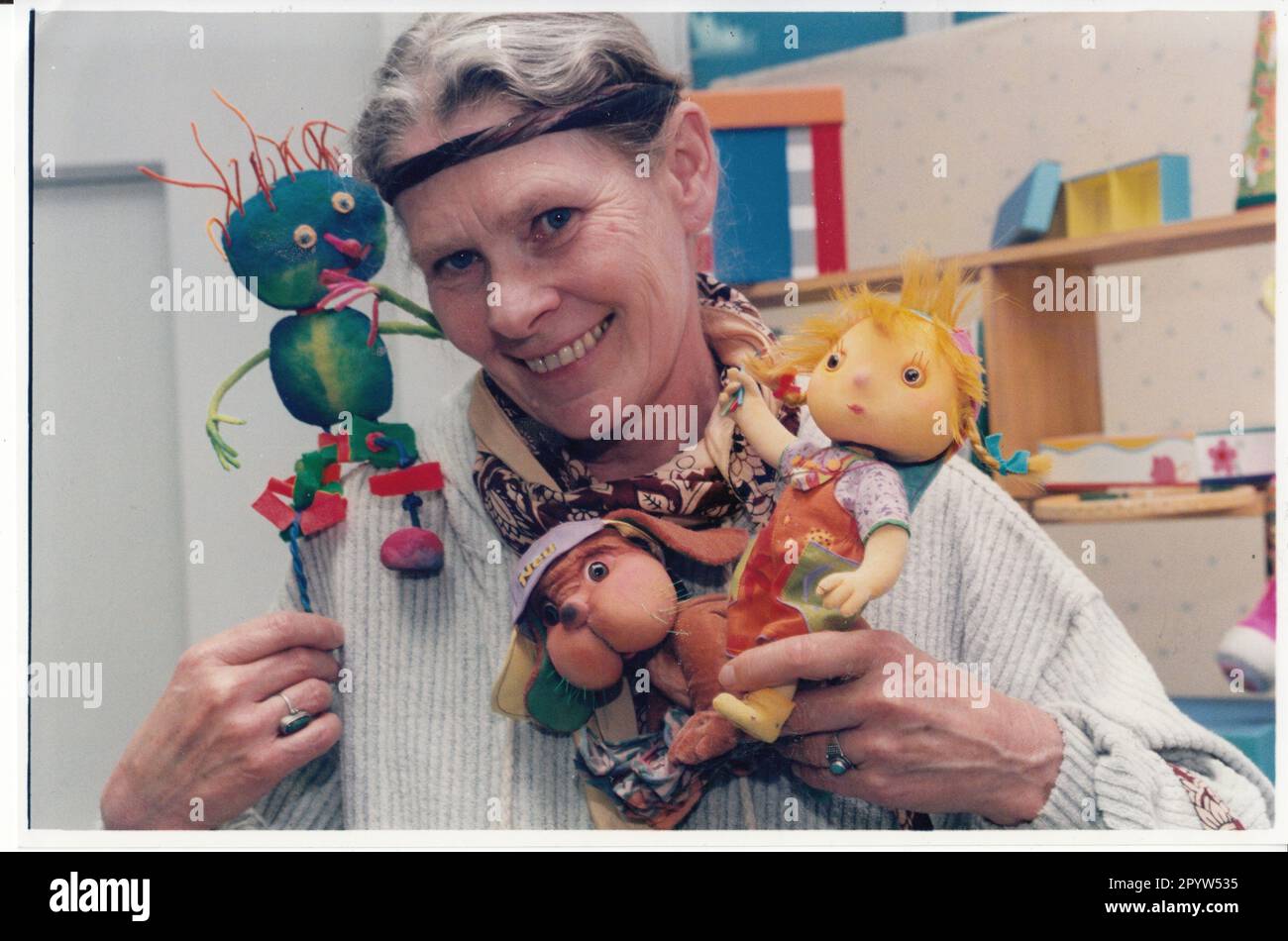 For the future Abendgruß episodes, puppet maker Birgit König has ...