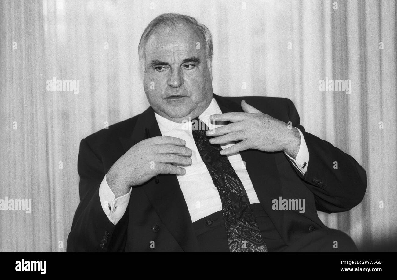 30 01 1992 hi-res stock photography and images - Alamy