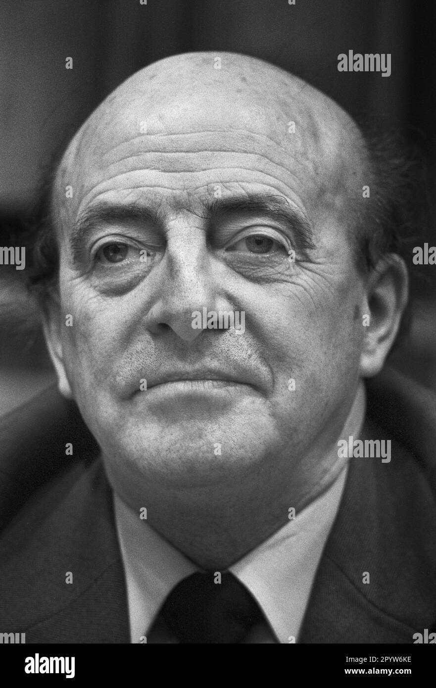 16 01 1992 hi-res stock photography and images - Alamy