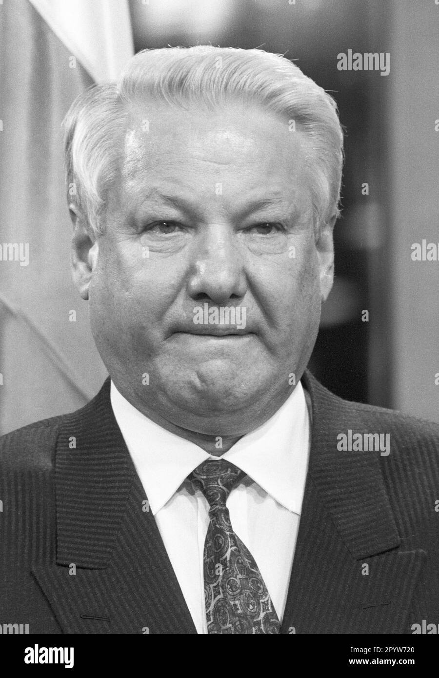 Boris yeltsin boris yeltsin in Black and White Stock Photos & Images ...