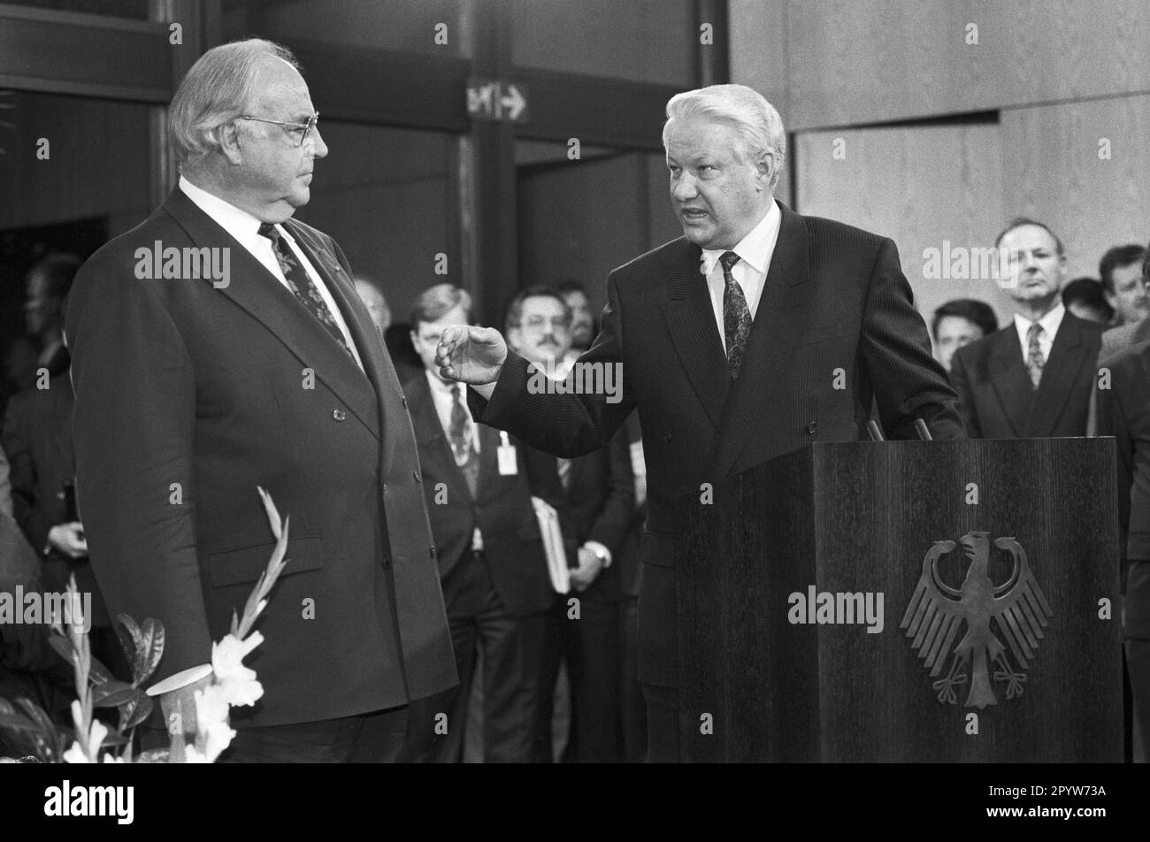 Russian president boris yeltsin Black and White Stock Photos & Images ... Russian president boris yeltsin Black and White Stock Photos & Images ...