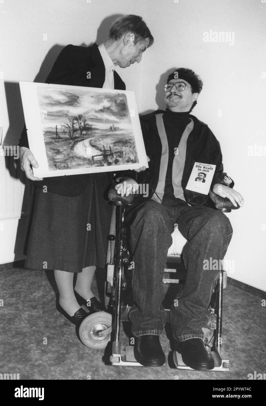 Regine Hildebrandt, German politician. Here with mouth-grinder Thomas ...