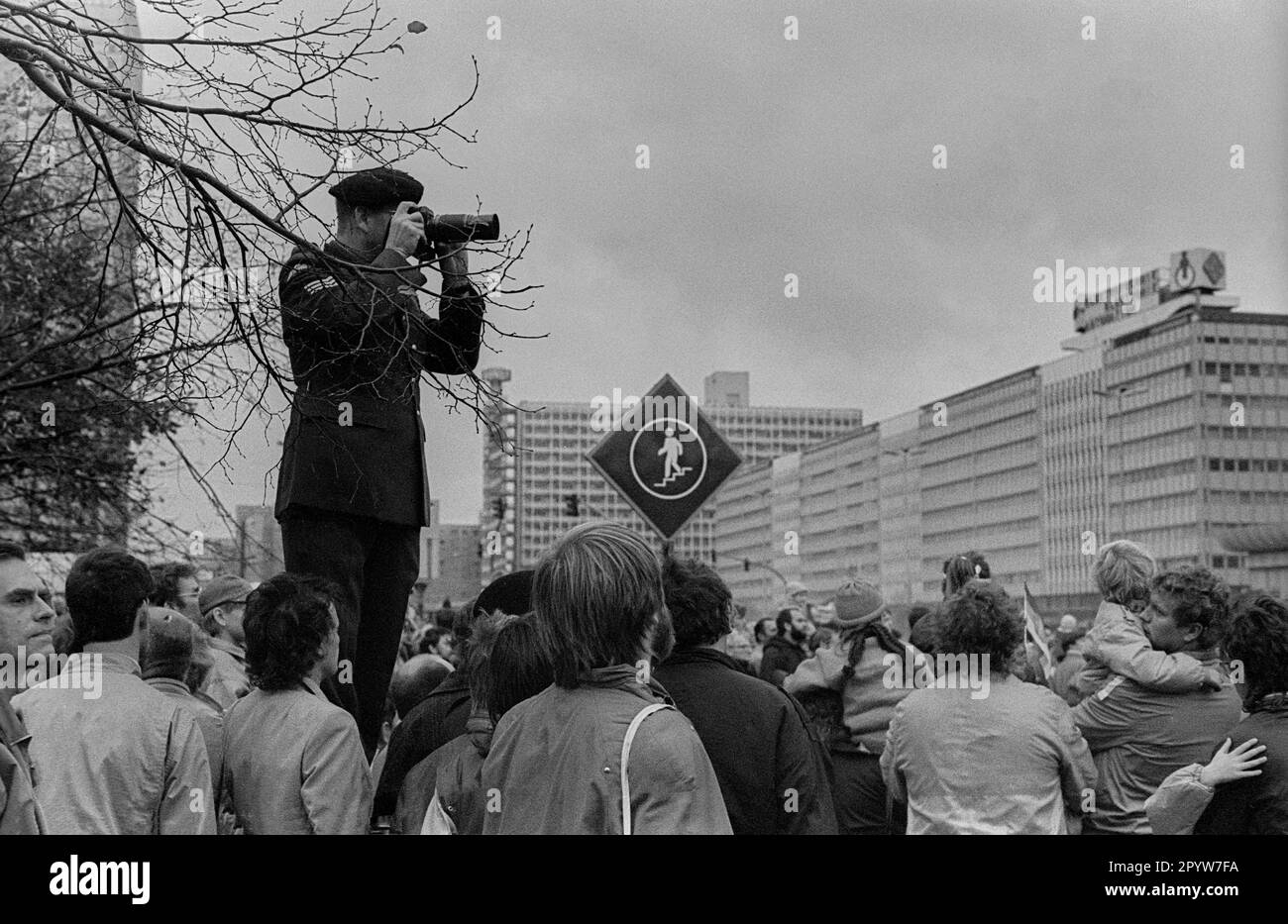 GDR, Berlin, 07.10.1988, military parade of the NVA for the 39th ...