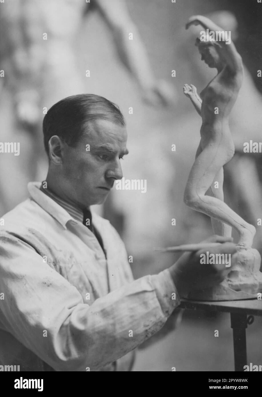 Arno breker hi-res stock photography and images - Alamy