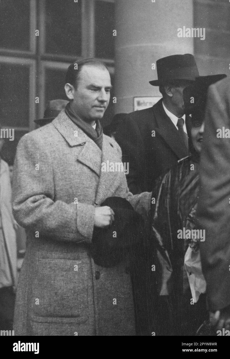 Arno breker paris hi-res stock photography and images - Alamy