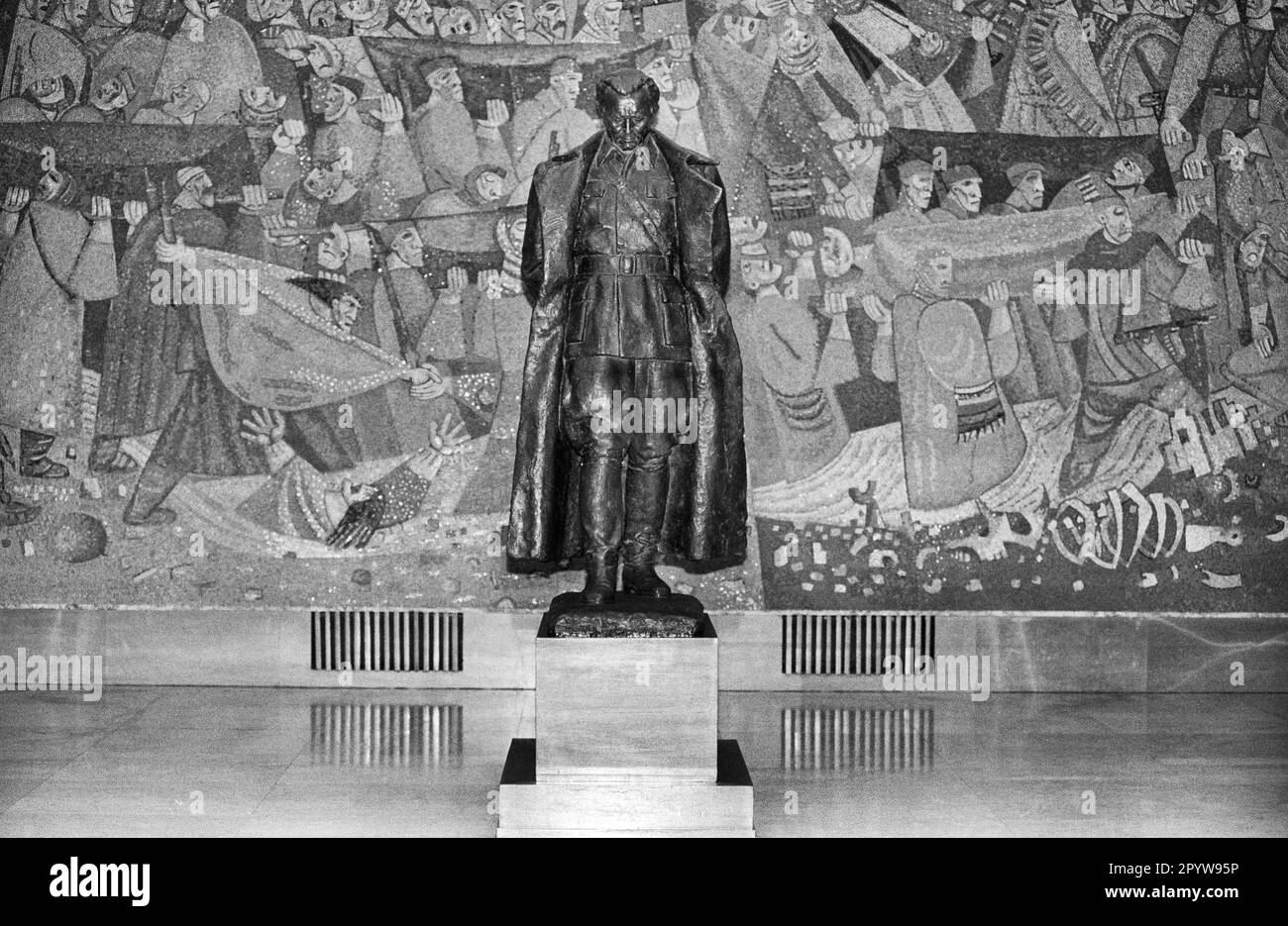 Statue josip broz tito in Black and White Stock Photos & Images - Alamy