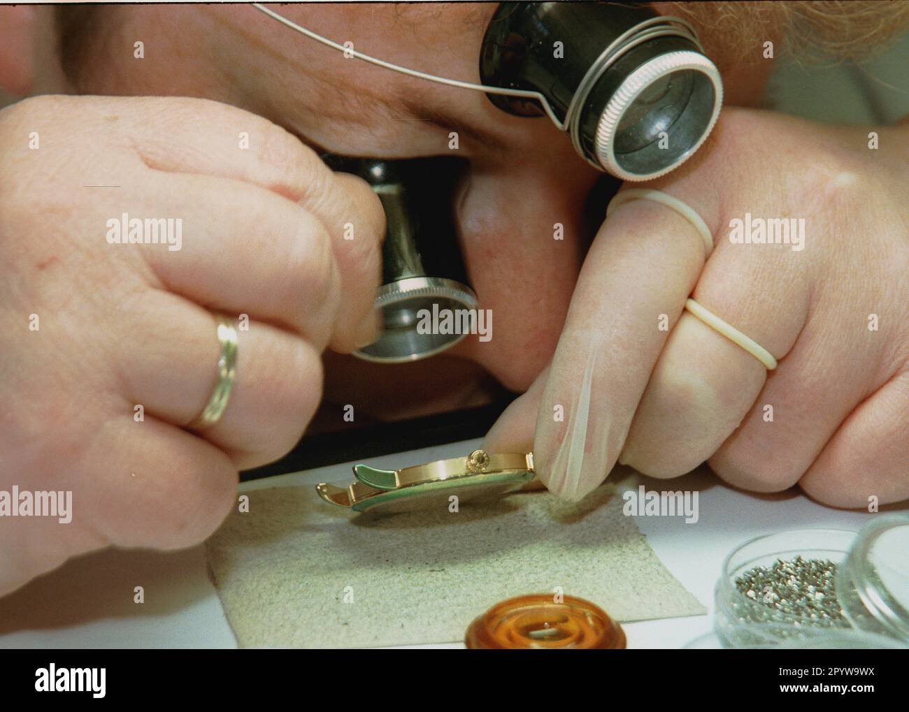 Saxony / Economy / Precision Mechanics / Handicraft 1998 Uhren ...