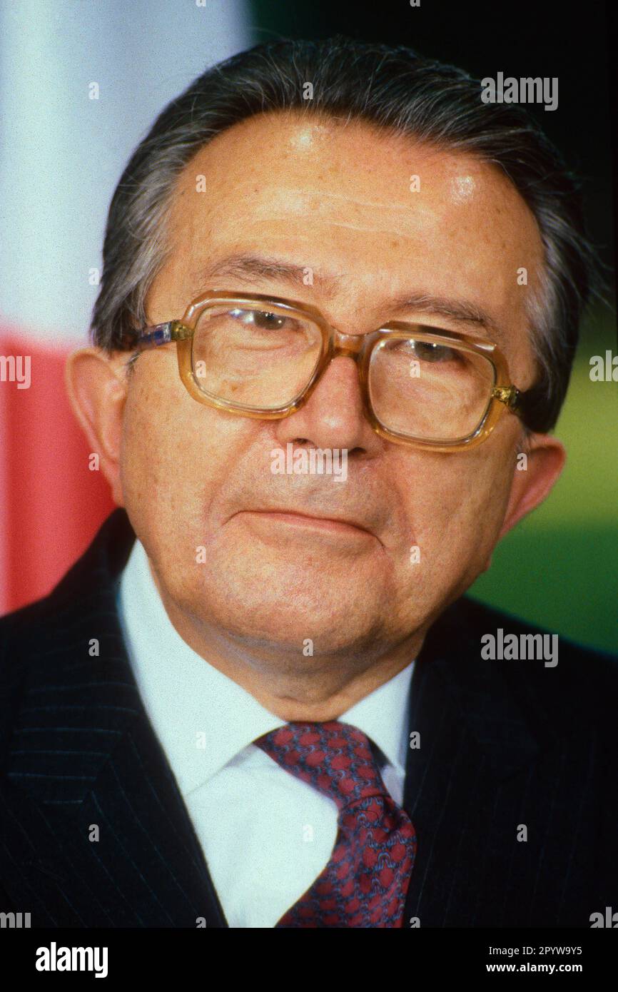 Germany, Bonn, 19.10.19889 Visit of the Italian Prime Minister Photo: Giulio Andreotti ...