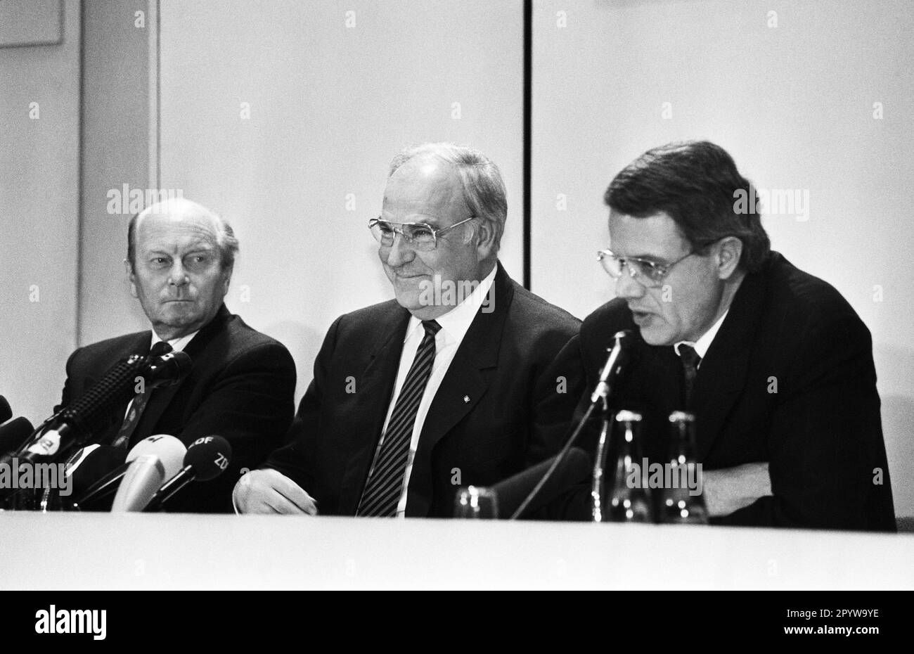 Ernst wilhelm bonn hi-res stock photography and images - Alamy